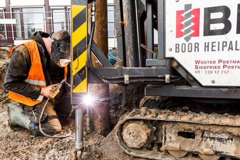 Wat kosten Heipalen? – Bereken de prijs voor funderingspalen