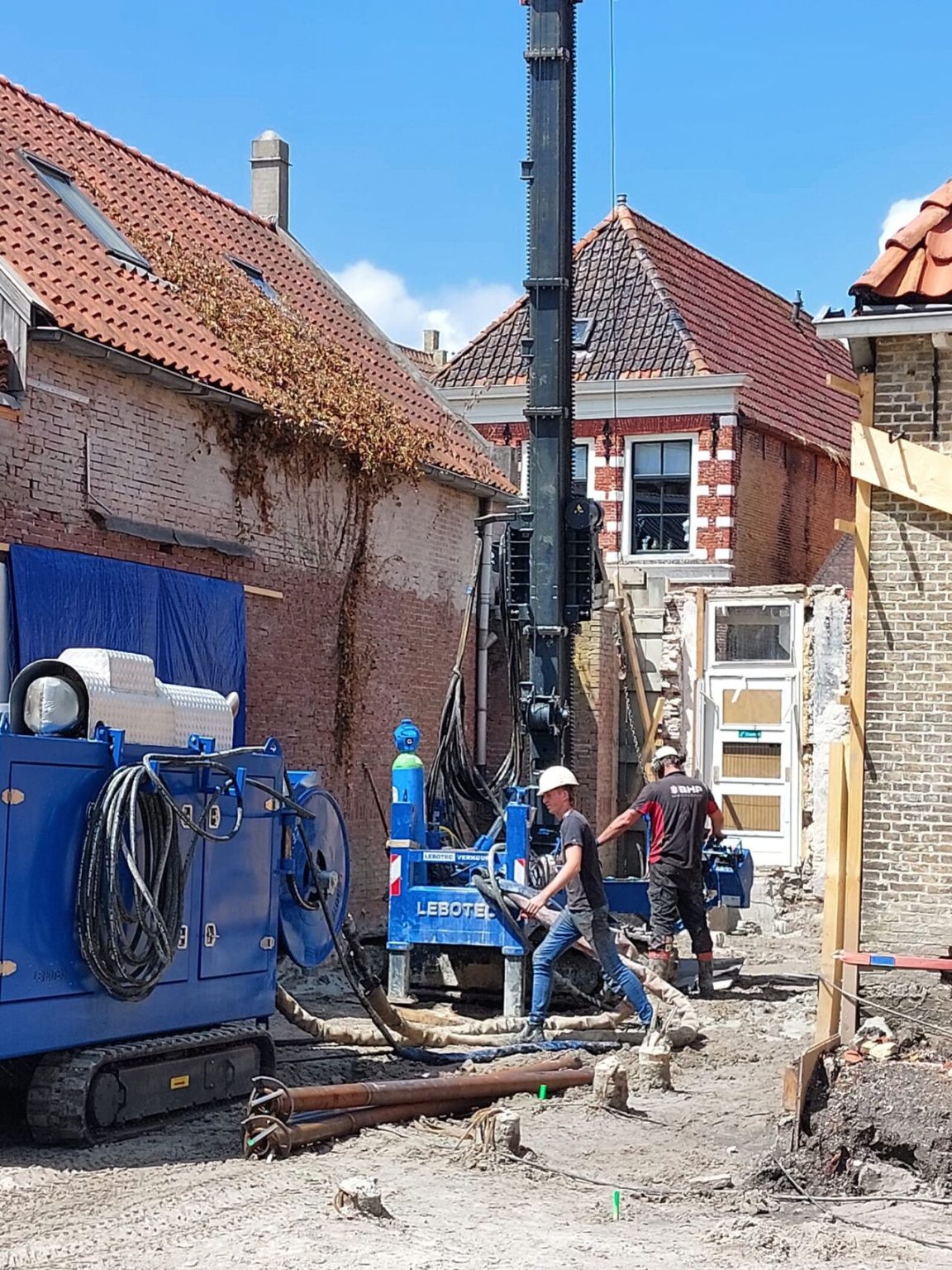 Wat kosten Heipalen? – Bereken de prijs voor funderingspalen